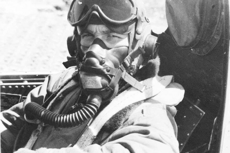 The chapters of pilot Henry Kent's life from flyboy to cartoonist to ...